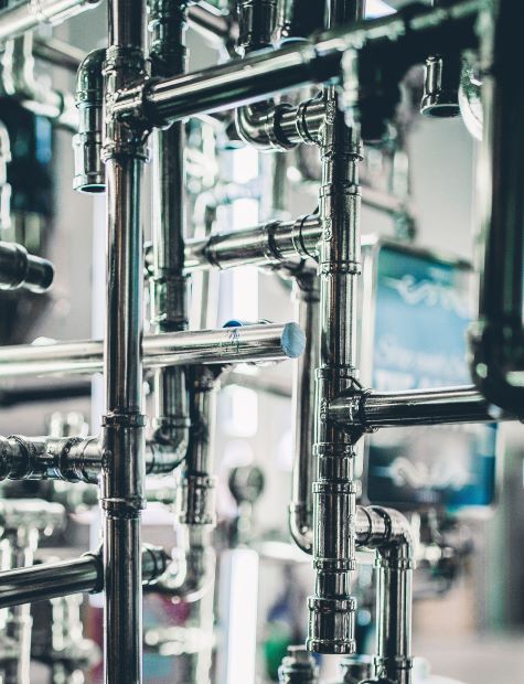 Stainless Steel vs. Aluminum Framing Systems