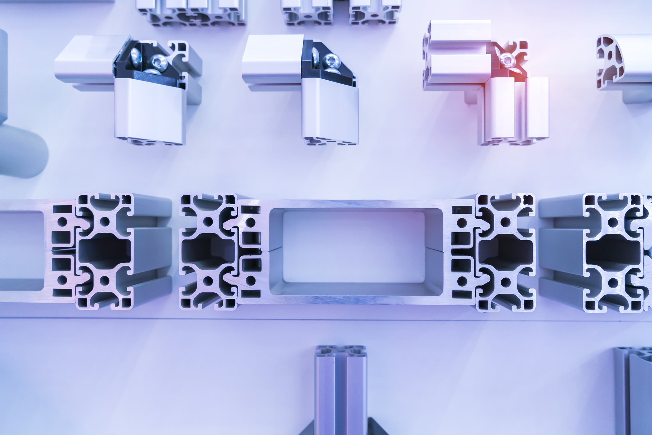 Structural Metal Framing Systems: Steel vs. Aluminum Extrusion